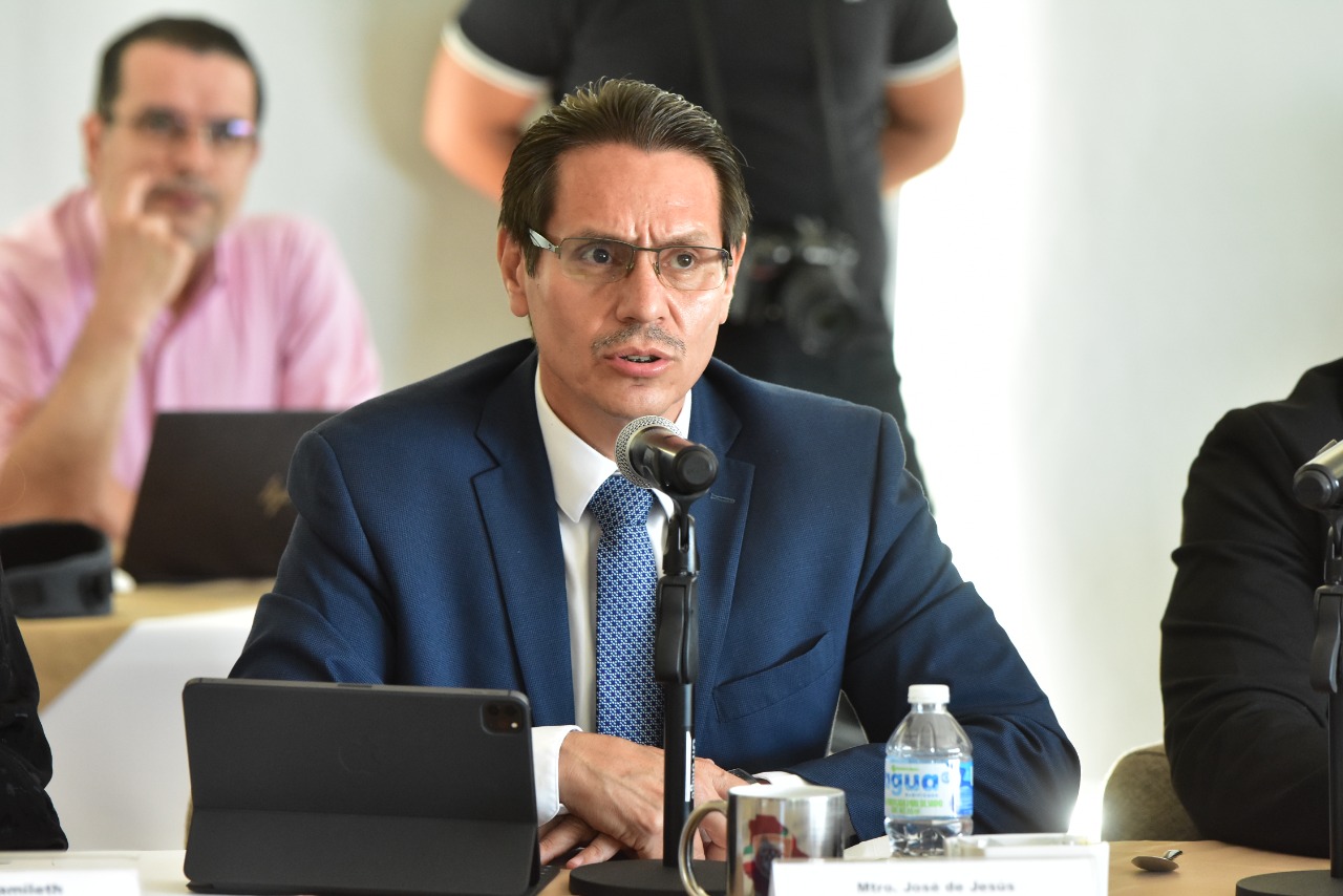 Comparece Secretario de Hacienda ante el Congreso del Estado tras ...