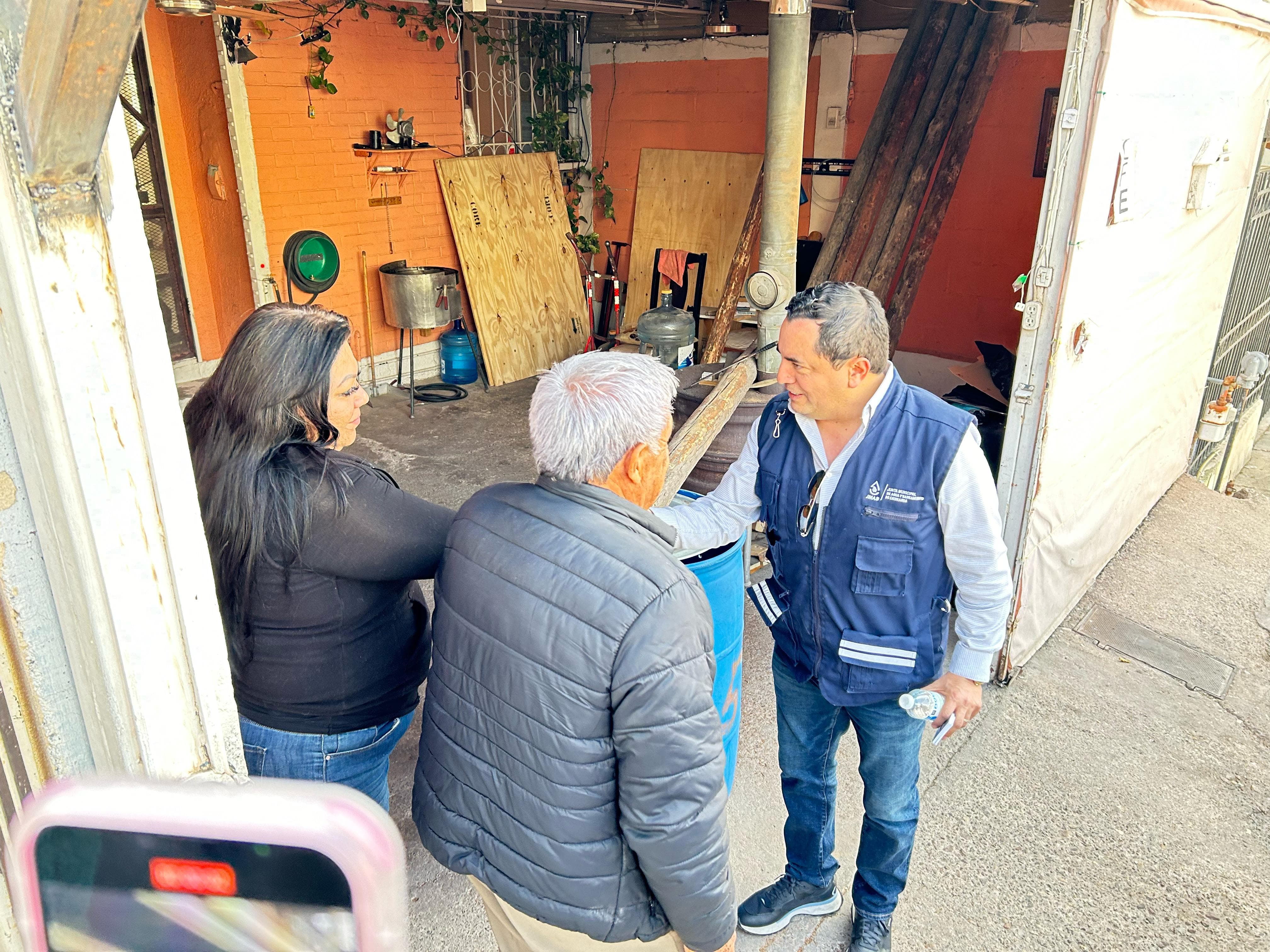 Beneficia Chihuahua Sin Fugas a más de 250 vecinos de la colonia ...